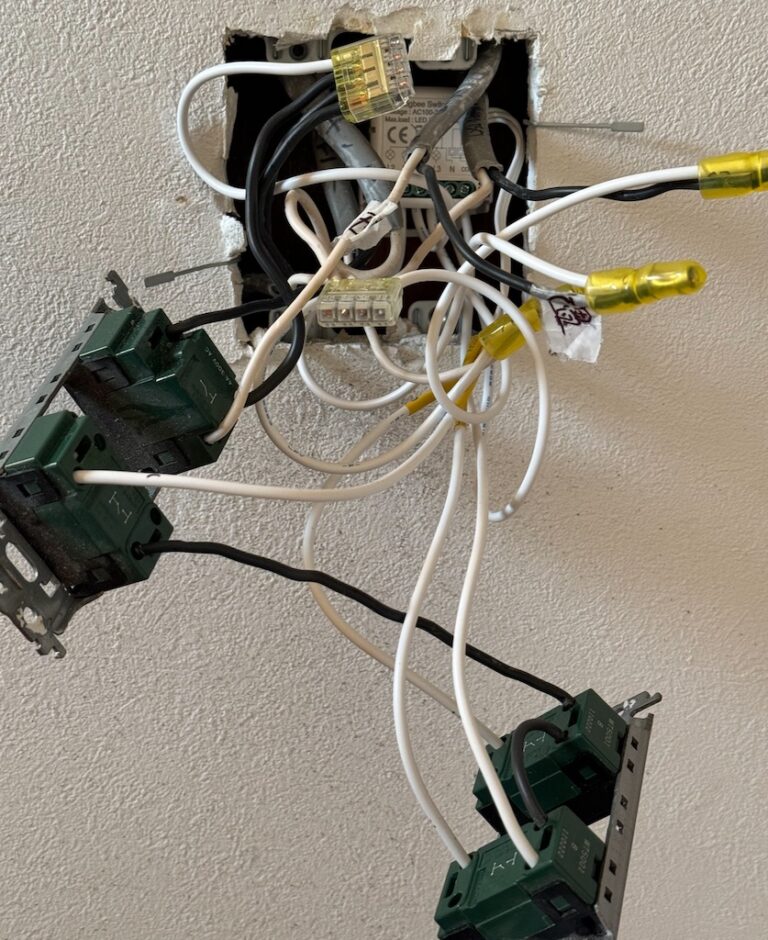 Zigbee壁スイッチ(中性線付)をHomeKitで使う | DIY Smart Matter